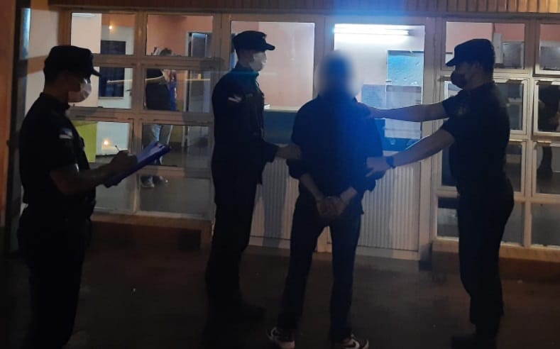 Puerto Rico: se entregó el hombre que atacó con un arma blanca a un ...